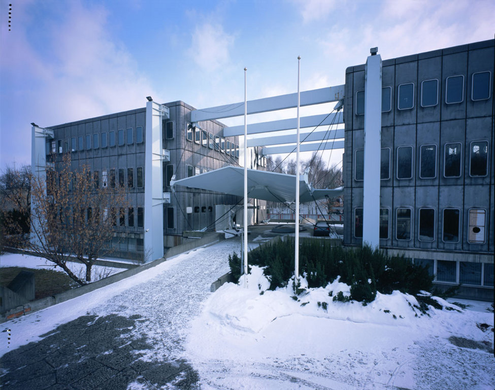 A Varsovie, une ambassade contemporaine pétrie d'histoire(s ...